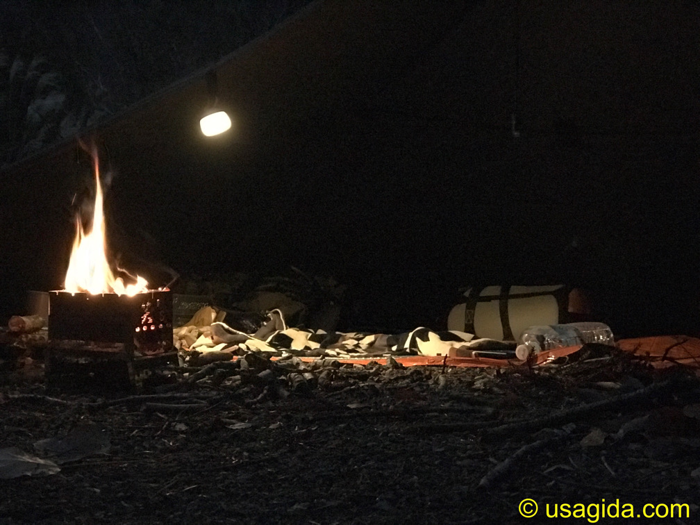 手のひらサイズのちっちゃなランタン「スノーピークのたねほおずき」をレビュー！ | きゃんぺいのキャンプ語録